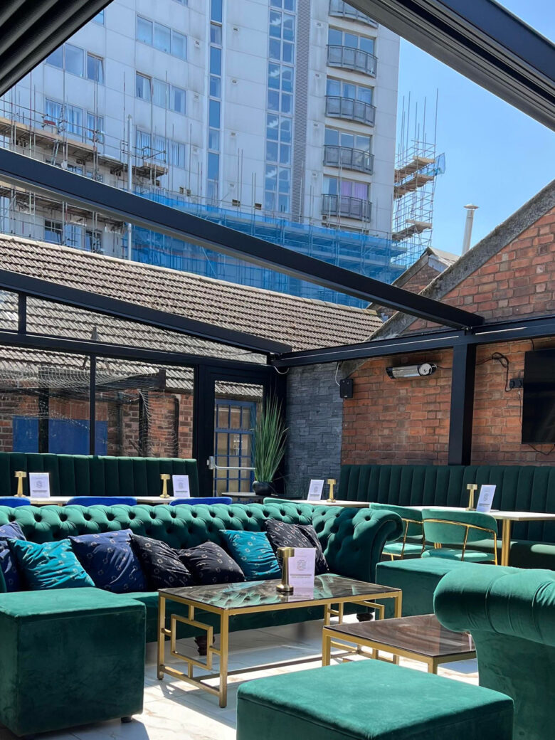 Rooftop Terrace - Phenomenal outdoor space!